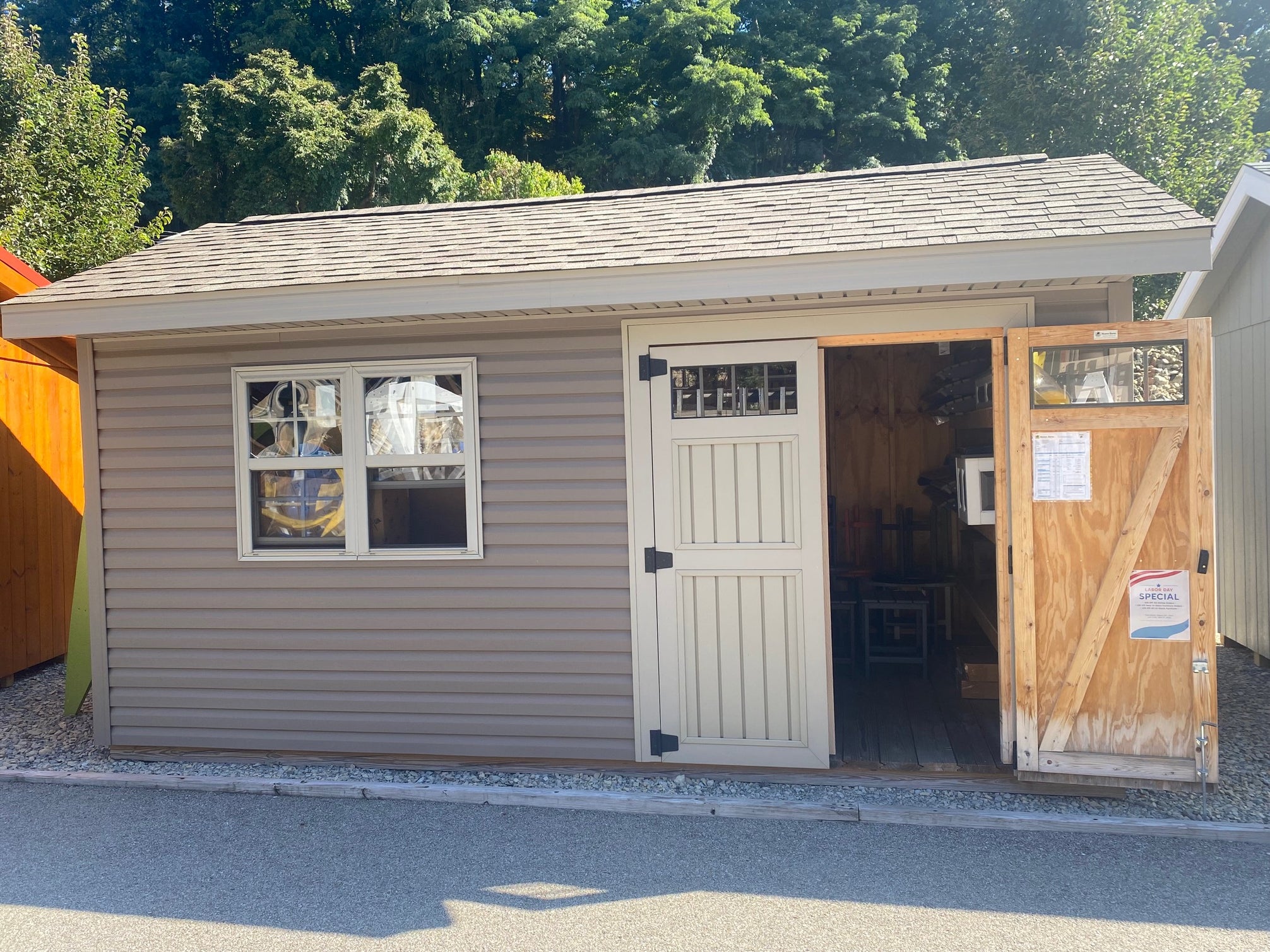 Display Sheds on Sale - Amish Yard